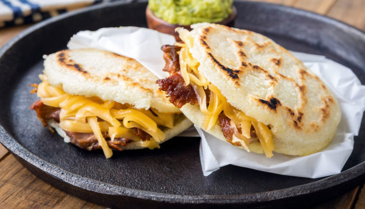 15 Comidas típicas da Colômbia - Pratos, doces e bebidas